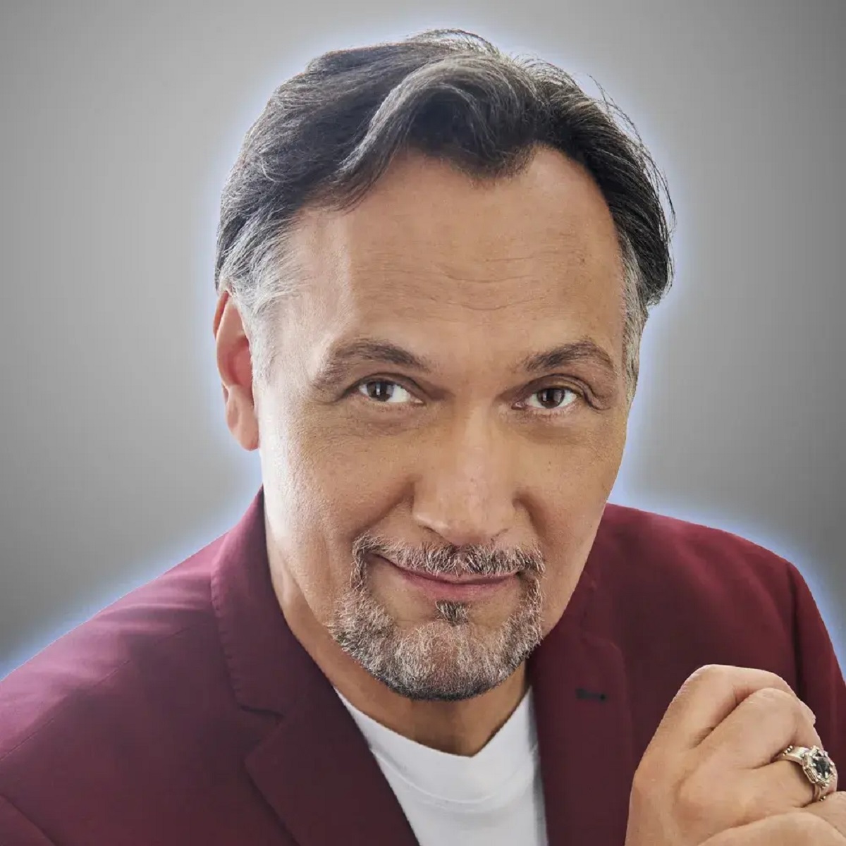* Jimmy Smits Autograph Send-In Spacecon * - Twin Cities Comics